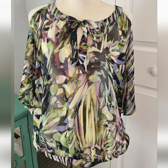 Jennifer Lopez | Tops | Jennifer Lopez Coldshoulder Blouse | Poshmark
